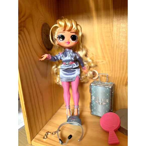 L.O.L. | Toys | Lol Surprise Omg World Travel Fly Gurl Fashion Doll ...